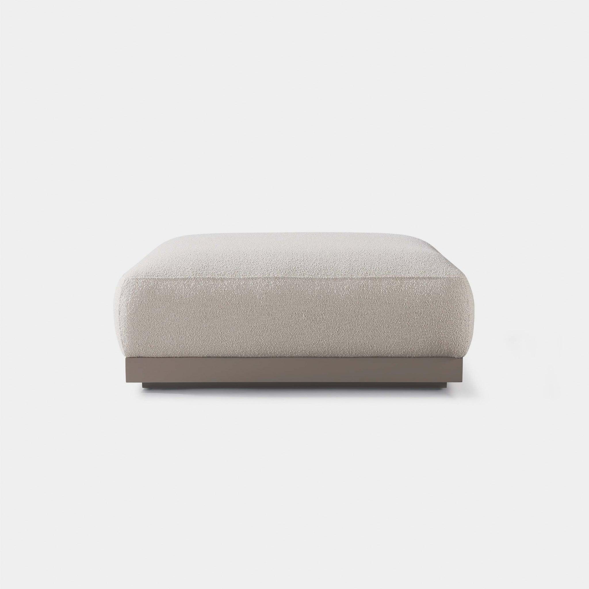 AMALFI OTTOMAN – Harbour Outdoor CN